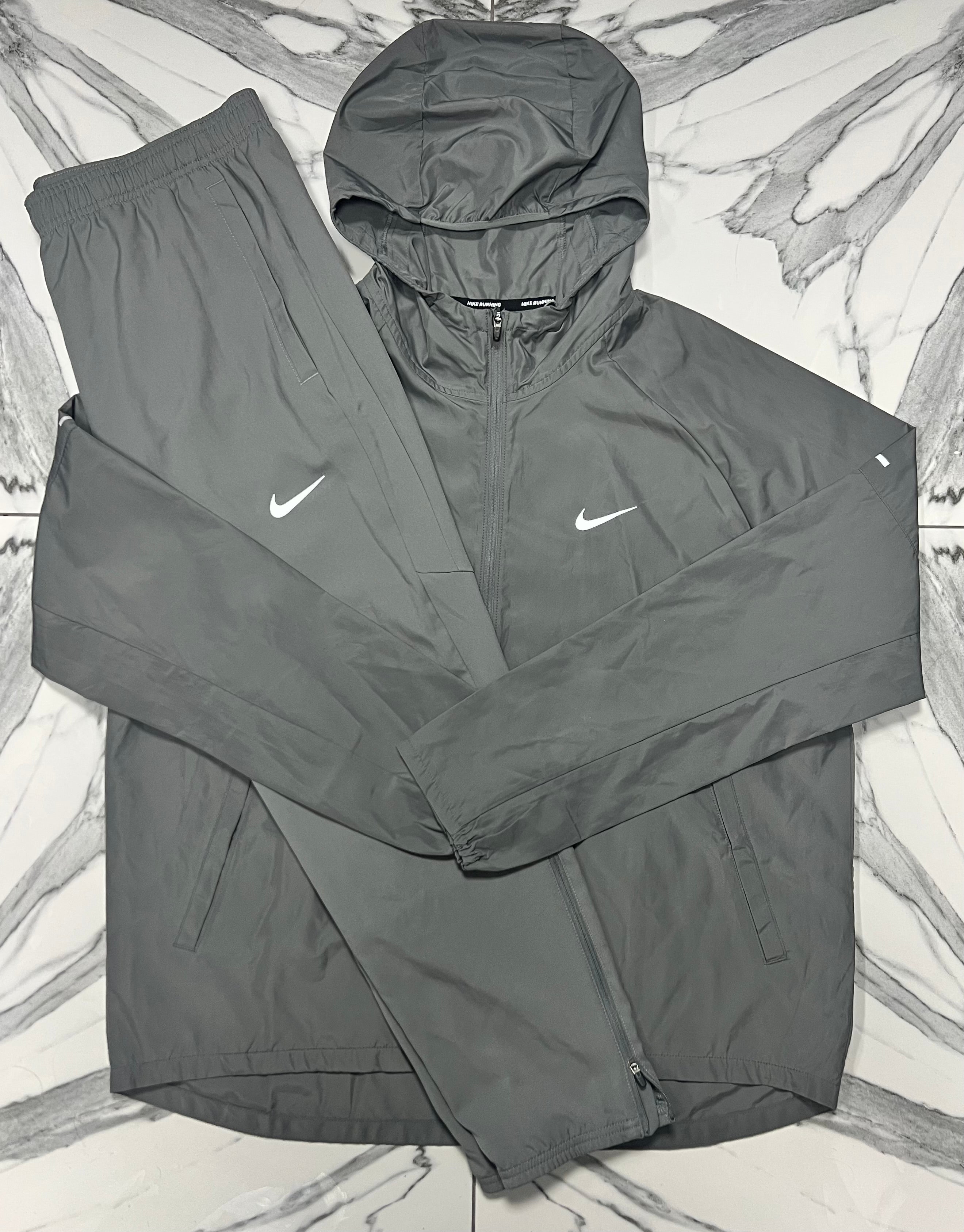 Nike Miler - Grey – AB Clothing